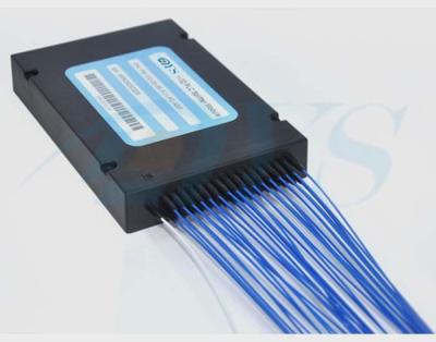 中国 1*32 PLC FTTH の光ファイバーのディバイダーの SC のコネクターとの高い分極の絶滅 販売のため