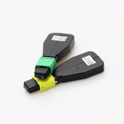 中国 男性の光ファイバー コネクターへのMPO APC UPC 12の中心2db 5dbの女性 販売のため