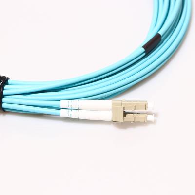 中国 LC/UPC多重モードの3.0mm OM3繊維パッチ ケーブルへのLC/UPC 販売のため