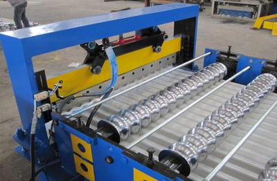 China Automatic Soil Clay Roof Tile Making Machine 2000pcs per Day for sale