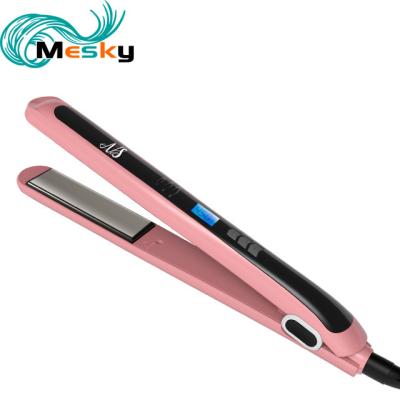 Cina Il piano a 1 pollici di titanio del raddrizzatore dei capelli del LED Digital riveste di ferro il materiale di PPS del radiatore di MCH in vendita