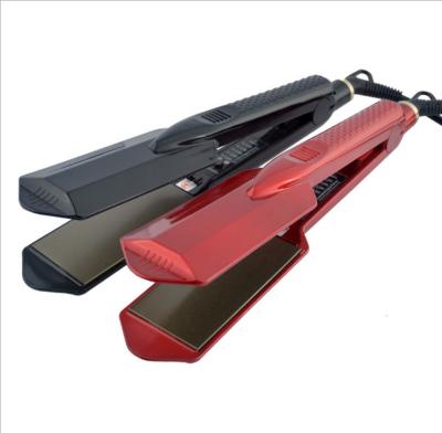Cina Vetroresina di titanio ceramica del ferro dei capelli del raddrizzatore dell'ampio riscaldamento veloce piano a 1,75 pollici del piatto in vendita