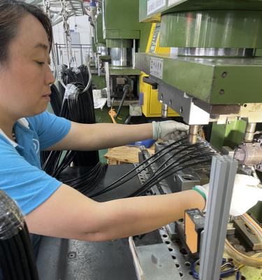 중국 국제전기기술위원회 60320에 대한 노트북 유럽인 CEE7/7 슈코 플러그 C15 전원 코드 판매용