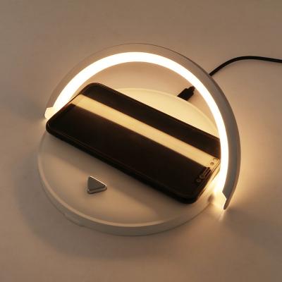 China 3 in Één Snel Laders15w IPhone Airpods Apple Horloge met LEIDEN Licht for sale