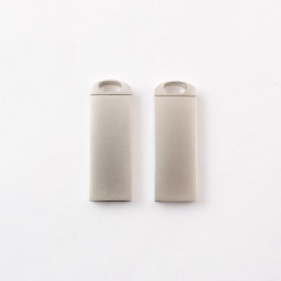 Cina Scrivere 8-15MB/s Metal USB Flash Drive UDP impermeabile O MINI UDP Argento E Un altro colore personalizzato in vendita