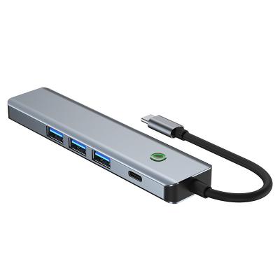 中国 多機能データステーション Usb C ハブ スマートアダプター 5Gbps 転送速度 販売のため