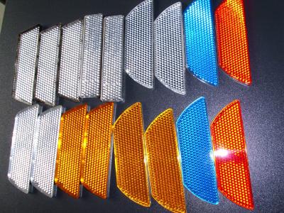 China Good quality Plastic PMMA Lattice reflector for road stud  and delineator for sale