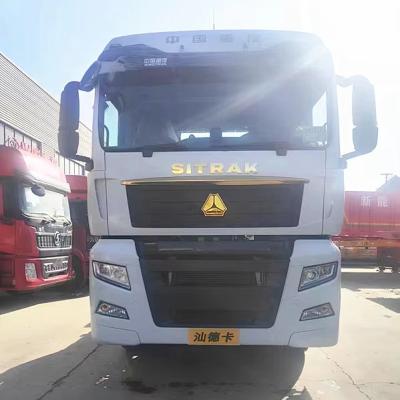Cina Nuovo e usato Sitrak trattore camion testa rimorchio camion 4X2 6X4 Euro 6 Trasporto minerario in vendita