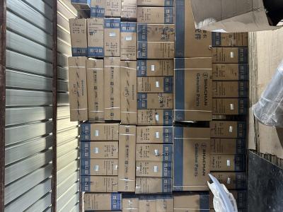 Cina Shacman X3000 F3000 H3000 Truck Transmission Parts Leaf Spring Crossbeam DZ96259590071 in vendita