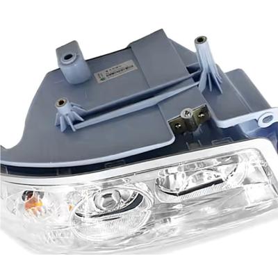 Cina Sinotruk Howo Shacman C7H Ricambi autocarro 812W25101-6002 Luminaria frontale destra Far per la sostituzione in vendita