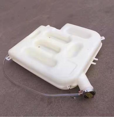 China DZ9114530260 Water Expansion Tank For Shacman Truck Parts Weichai Engine Parts for sale
