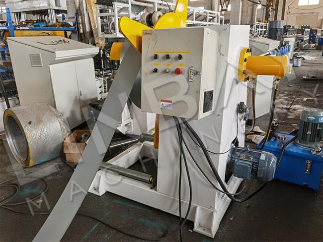 Automatic Chain Drive Galvanized Steel Roller Shutter Slat Roll Forming Production Line