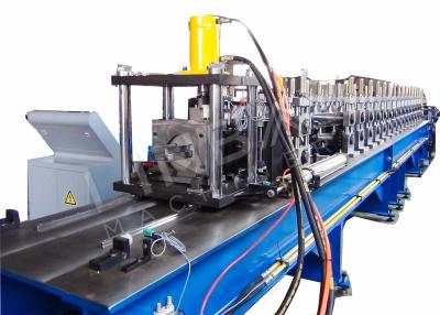 Cina Rotolo d'accantonamento leggero dello scaffale del pallet che forma il montante 1.5mm-2mm della macchina in vendita