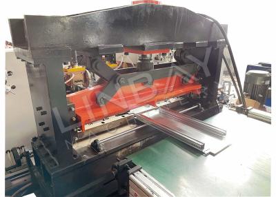 Cina il rotolo dello scaffale del pallet di 0.8mm-1.2mm che forma gli scaffali resistenti della macchina ha galvanizzato 15kw d'acciaio in vendita