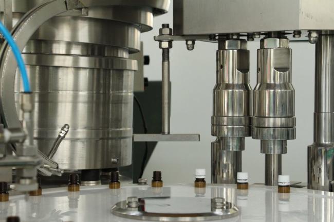 Npack Automatic Turntable Essential Oil Spray Bottle Dropper Bottle Filling Capping Machine
