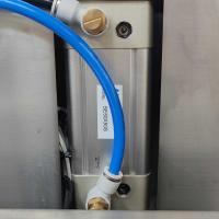 China Automatic Single Head Paste Liquid Filling Machine Body Scrub Filling Machine for sale
