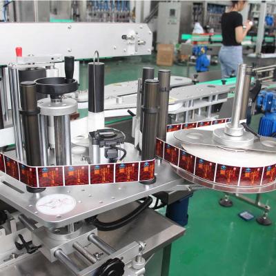 China Oval Bottle Double Side Automatic Sticker Labeling Machine Packaging for sale