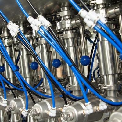 China Good Service Liquid Bottling Machine Piston Shampoo Hand Sanitizer Filling Machine for sale