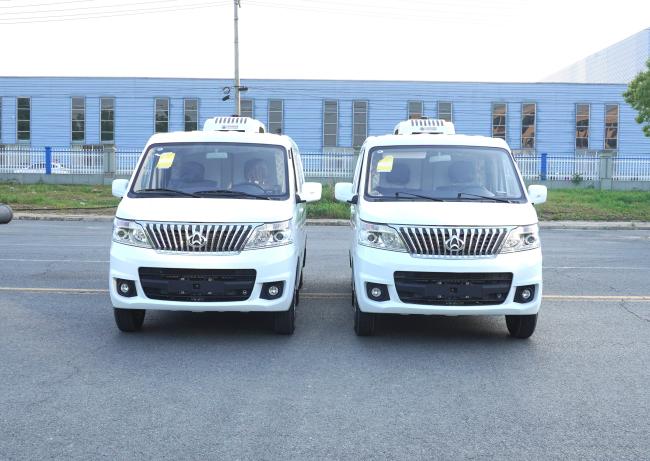 Transport Refrigeration Unit X38 - Side View