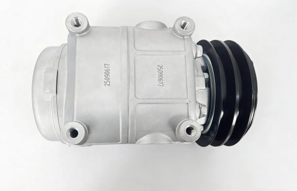 Quality Carrier 310 Heavy Duty Swash Plate Truck Refrigeration Compressor R404A Compatible for Cold Chain Cooling for sale