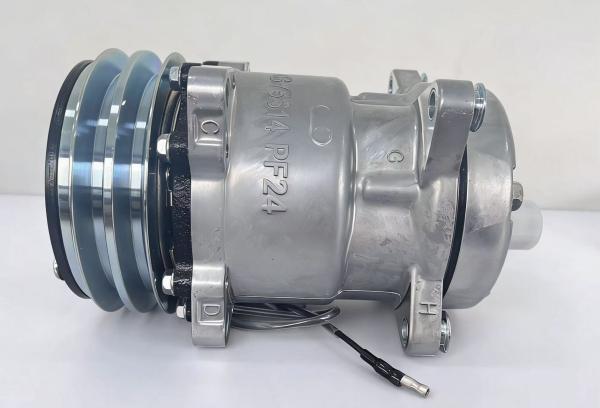 Quality R404a 5-Cylinder Refrigeration Compressor with 138 ml/r Displacement for 12V & 24V Refrigerated Trucks at 7000 r/min for sale