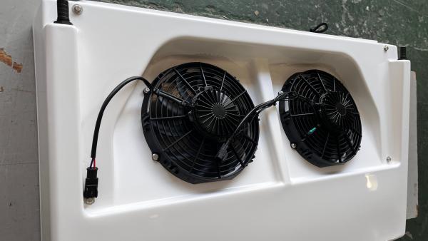 Quality YINHUASHENG Engine Driven Truck Refrigeration Unit with Stable Engine Direct Drive Structure, Dual High-Efficiency Condenser Fans, and Precision Digital Temperature Control System for sale