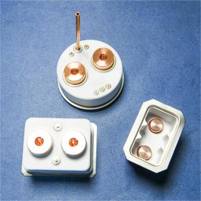 Китай Специальная алюминиевая керамическая плита с диэлектрической постоянной 9,8 продается