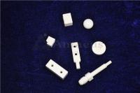 China a alumina da resistência de choque 250C térmico baseou a cerâmica 99% Al2O3 à venda