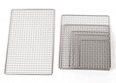 China Perforated Stainless Steel Grill Mesh Drains Excess Oil Effectively for sale
