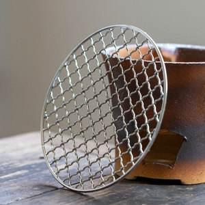 China Raised-Edge SS Barbecue Cooking Mesh For Juice Retention  &  Spill Prevention for sale