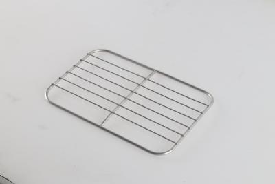 China Minimal Smoke Emission SS Grilling Mesh Mat For Cleaner Grilling for sale