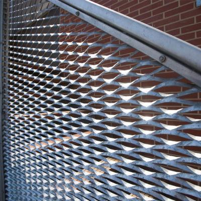 Cina Maglia ampliata del soffitto del metallo progettata per i filtri/decorazione in vendita
