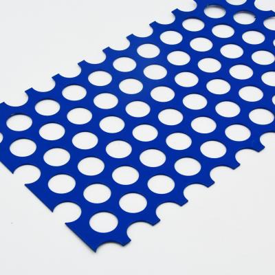 Cina Vari modelli per l'acciaio inossidabile decorativo 6mm Mesh Sheet perforato di scelta in vendita