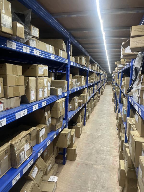 Fornitore cinese verificato - Guangzhou Guanna Auto Parts Trading Co., Ltd.