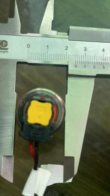 Cina Generatore di gas per airbag originale per sedile e curtain airbag con lunghezza 13,9cm in vendita