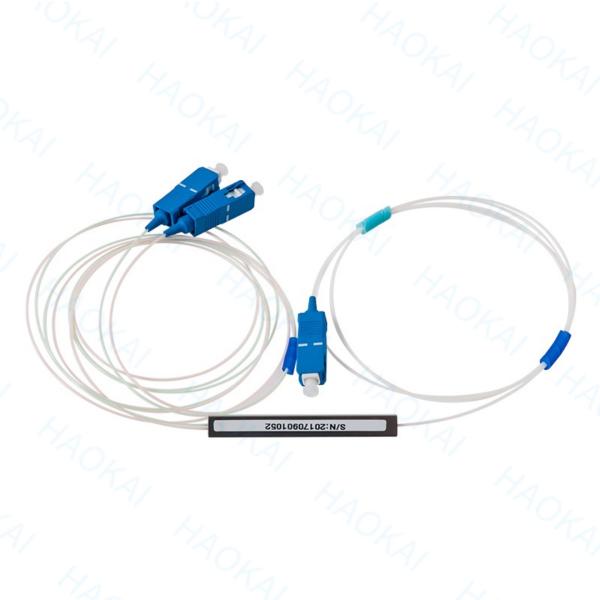 1X2 Mini Fibre PLC Splitter PBT Coupler avec connecteur SC / APC