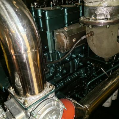 中国 1500RPM/1800RPM オートスタート カミンズ・ウェイチャイ・シノトラックSDECによる水冷却天然ガスゲンセット 販売のため