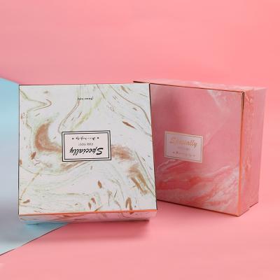 China Kundenspezifischer Logo Marble Printing Birthday Gift-Kasten mit Papiertüte zu verkaufen