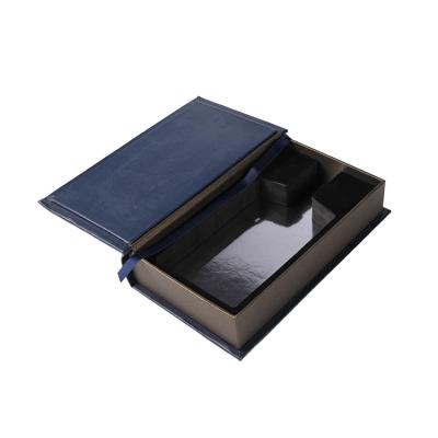 China Soem-Marine-blaues Buch-geformtes Magazin, Geschenk-Verpackungs-Kasten für Parfüm zu verkaufen