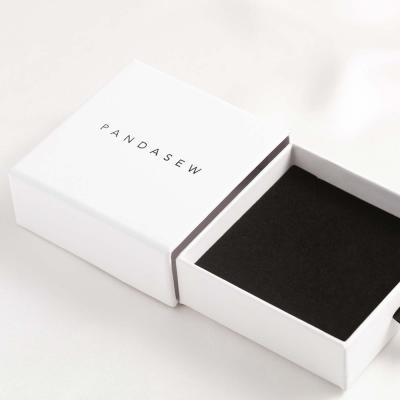 中国 イヤリングのためにカスタマイズされる多機能のペーパー宝石類のギフト用の箱 販売のため