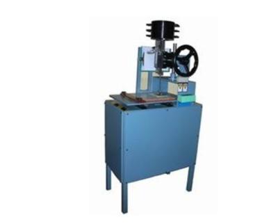 Cina apparecchiatura di collaudo delle calzature di 55 * di 80 * 170cm per resistenza di slittamento del tallone dello scorrevole di JAMES sola in vendita