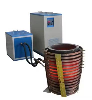 Cina Cappottoli di tubi di rame Capacità di flusso della macchina di riscaldamento ad alta frequenza 7,5 l al minuto Intervallo di pressione 0,06-0,12 Mpa in vendita