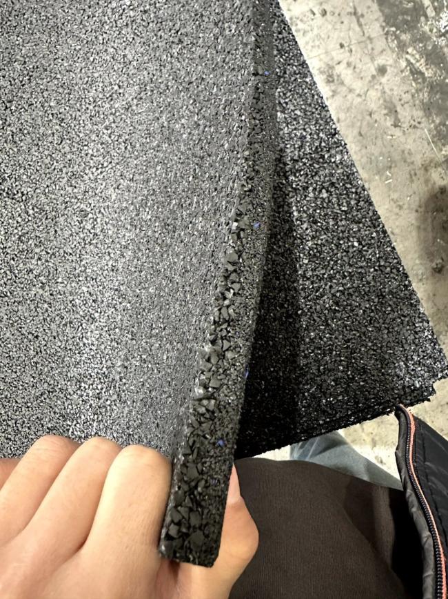 Shock/Sound Absorbing Rubber Gym Exercise Floor Mat 50mm (1m X 1m) with Edge Ramps and Corner