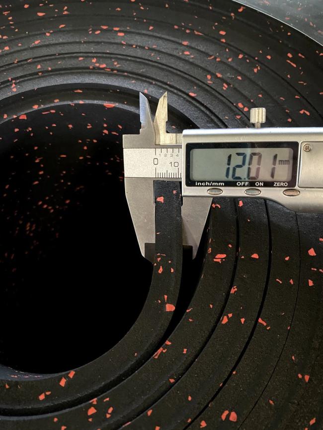 2mm 4mm 5mm 6mm 8mm 10mm 12mm Rolled Rubber Flooring Mats for Fitness and Recreational Applications.
