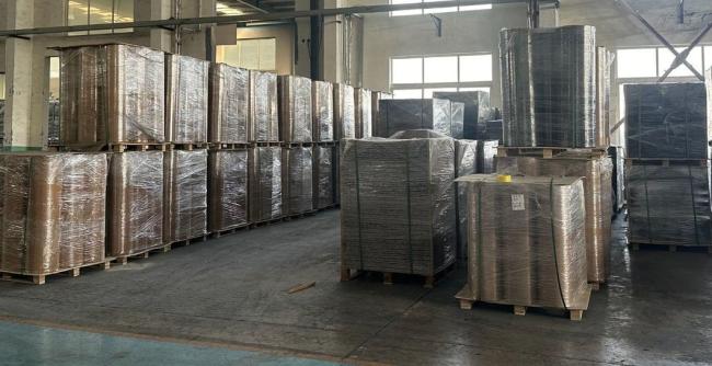 Black Rubber Gym Flooring Tiles 50cm*50cm*20mm with Different Color EPDM Granules