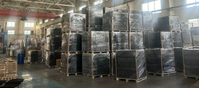 Multi-Color EPDM Dots Gym Rubber Flooring Tiles for Absorbs Impact of Weights
