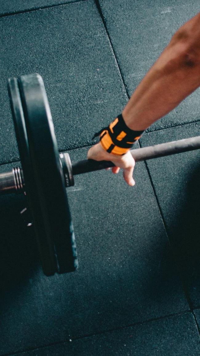 Durable Gym Rubber Matting for Heavy Equipment Free Weights and Functional Training Activities