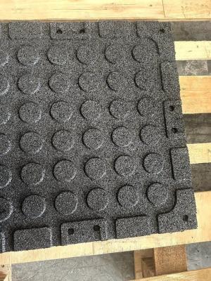 China Pure Color or Black Ground EPDM DOT Outdoor Rubber Floor Tiles with Self-Drainage Channel and Moisture-Resistant Design for sale