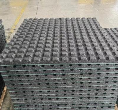 China Pure Color or Black Ground EPDM DOT Outdoor Rubber Floor Tiles with Self-Drainage Channel and Moisture-Resistant Design for sale