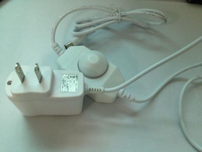 110 - 240v AC 24V 5W adaptor in-line on/off switch